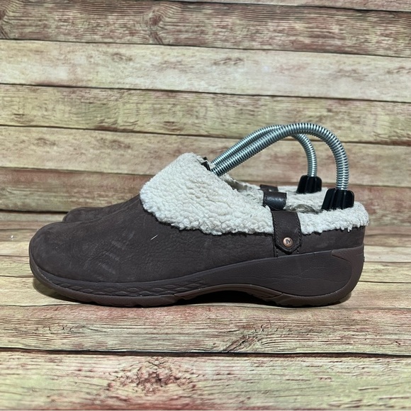 Merrell | Shoes | Merrell Brown Leather Encore Q2 Clogs | Poshmark